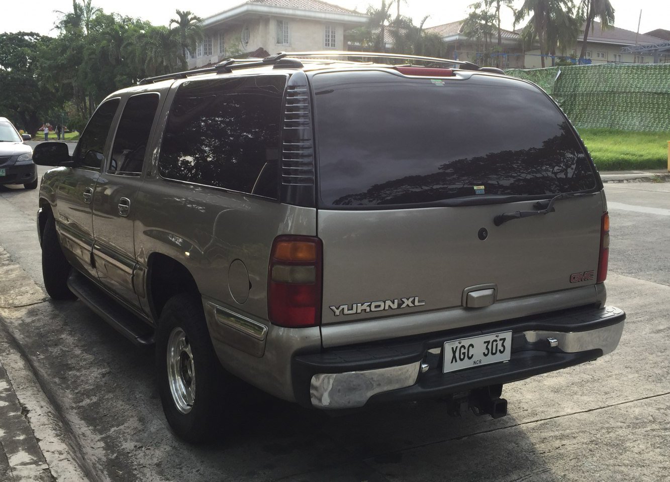 GMC Yukon XL II (GMT800) 1500 5.3 V8 (285 Hp) 4WD Automatic